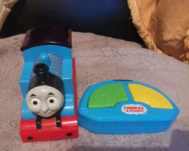 THOMAS & FRIENDS Fisher-Price My First Thomas & Friends R/C Thomas £4. ...