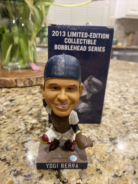 YOGI BERRA BOBBLEHEAD #3 2013 Yankees de New York édition limitée SGA ...