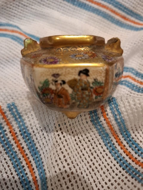 ANTIQUE 19TH CENTURY Japanese Satsuma Pottery Urn Damaged top 3" 1/2 ...