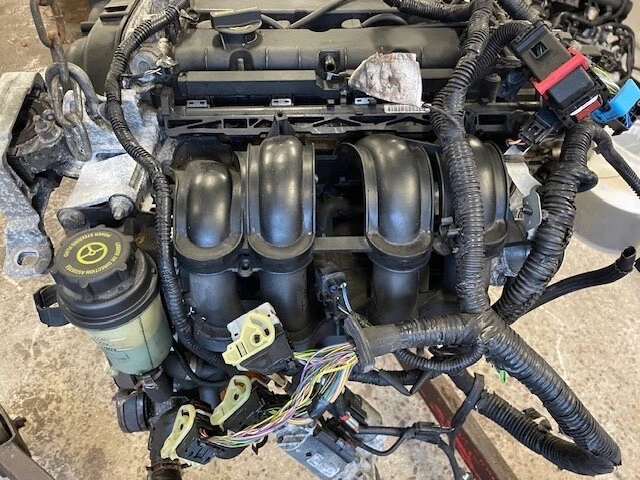 FORD FOCUS MK3 2011-15 Fiesta 1.6 Petrol Engine Complete Pnda Pndb Pndd ...