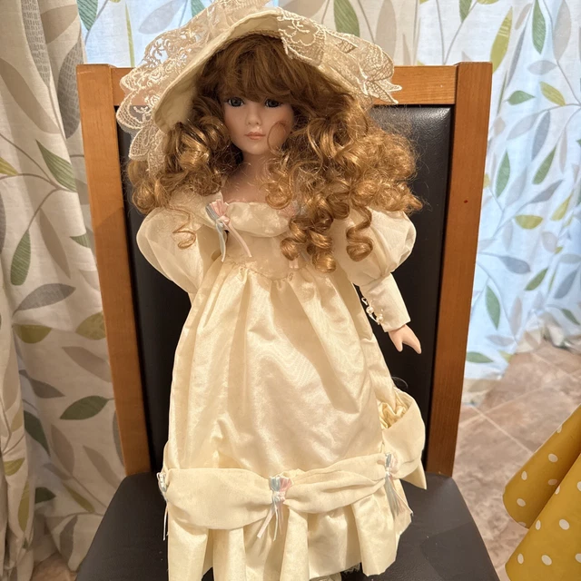 ALBERON ELEANOR PORCELAIN Doll H: 19” Boxed with Stand Limited Edition ...