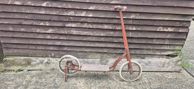VINTAGE TRI-ANG LINES BROS KID'S / CHILD'S SCOOTER , 1940-50s £30.00 ...