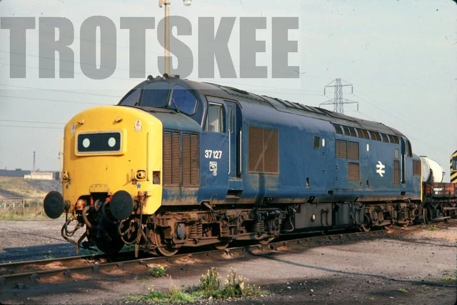 35MM SLIDE BR British Railways Diesel Loco Class 37 37127 Wath 1978 ...