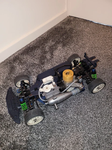 KYOSHO NITRO RC touring car good compression will need body and ...
