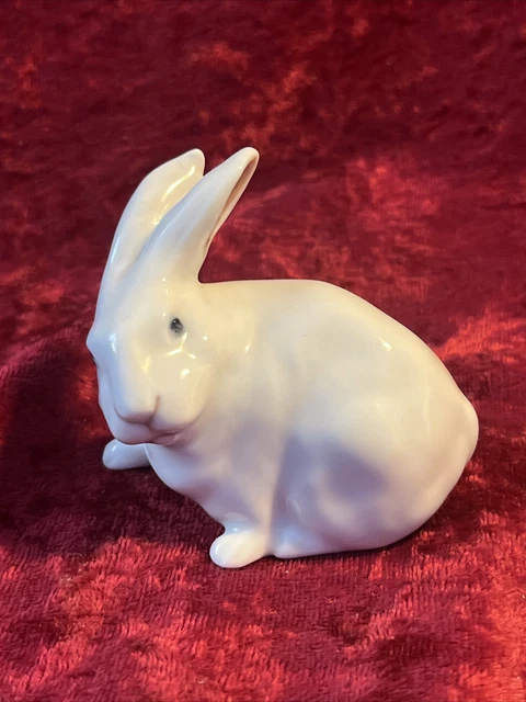 VINTAGE ROYAL COPENHAGEN Denmark Porcelain White Rabbit Bunny Figurine ...