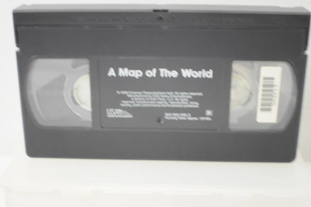 A MAP OF The World VHS Movie EUR 10,35 - PicClick FR