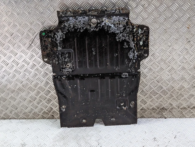 LAND ROVER DISCOVERY 4 Engine Under Tray Splash Guard Cover Lr4 2010 £ ...