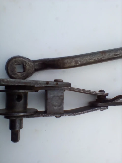 GPO WIRE TENSIONING Rachet Dated 1958 £10.80 - PicClick UK