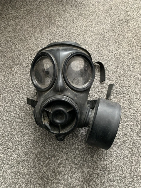 USED VINTAGE BRITISH Army Avon S10 Respirator Gas Mask Dated 1989 Size ...