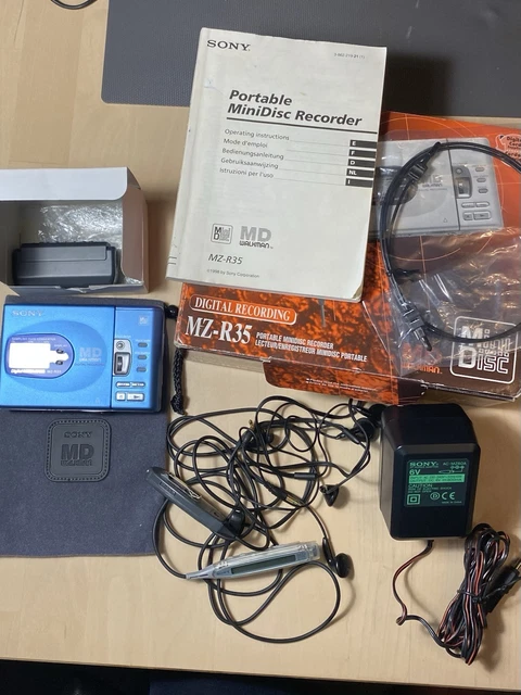 SONY WALKMAN MINIDISC Recorder/Player MZ- R35 Boxed,Accessories, Fully ...