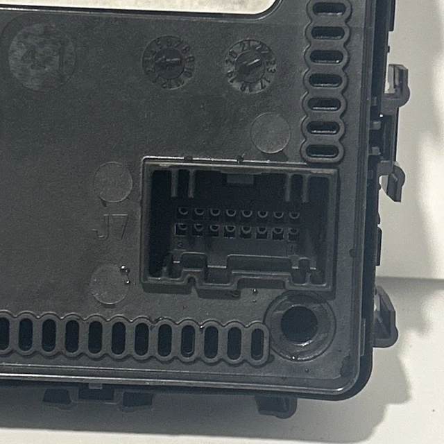 FORD FIESTA 2019 Body Control Module Bcm Ju5T-15604-Ejh £15.99 ...