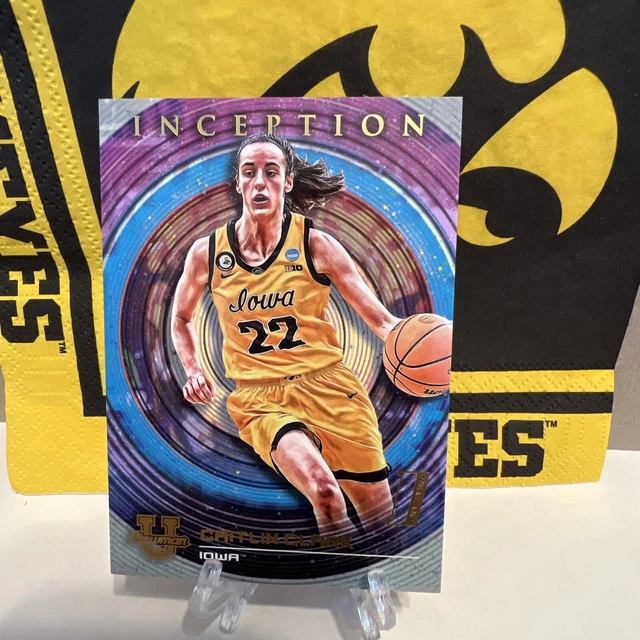 CAITLIN CLARK 2023 Bowman U #68 Inception Initiation. CHÈVRE Iowa ...