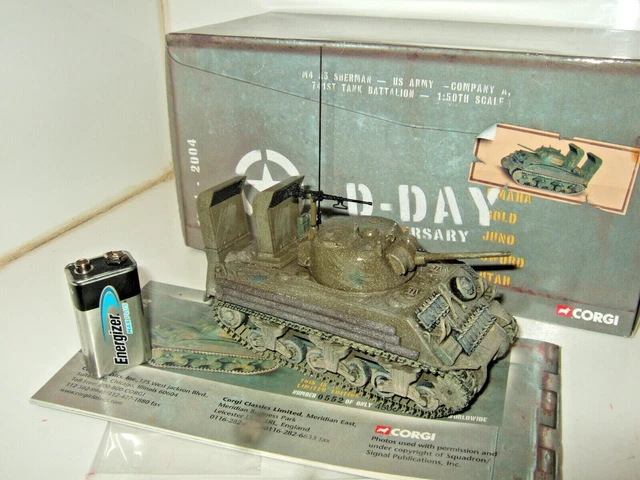 CORGI US51011 M4 A3 Sherman Tank A Coy,US Army, 741st Tank Batt. in 1: ...
