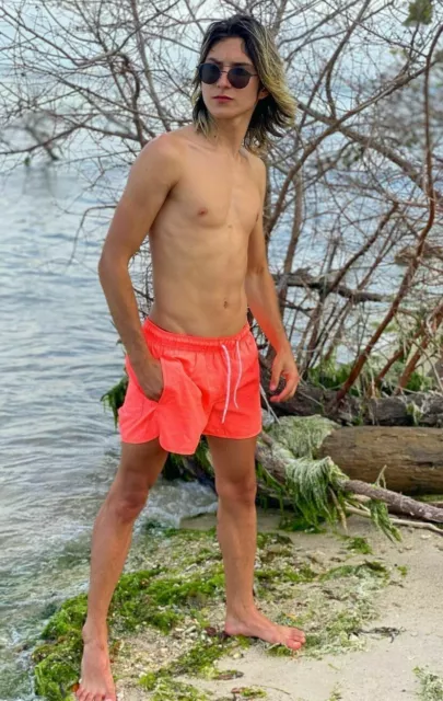 Shirtless Male Shaggy Haired Swimmers Build Bare Foot Hunk Photo 4x6