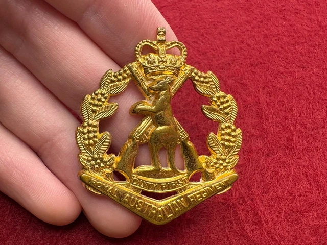 1953-60 ORIGINAL (RAR) ROYAL AUSTRALIAN REGIMENT Army Hat Cap Badge ...