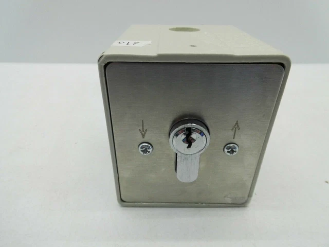 METALCLAD ROLLER SHUTTER Door Key Switch Ip54 3 Keys Anti Vandal £18.00 ...