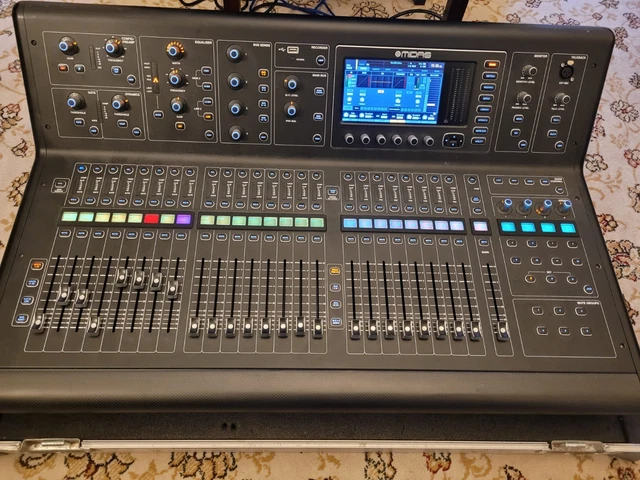 MIDAS M32 LIVE Digital Mixer, with flight case, DL16 and snake cable ...