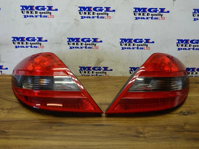 MERCEDES SLK R171 Pair Rear Light Lights Removed From Facelift 2010 ...
