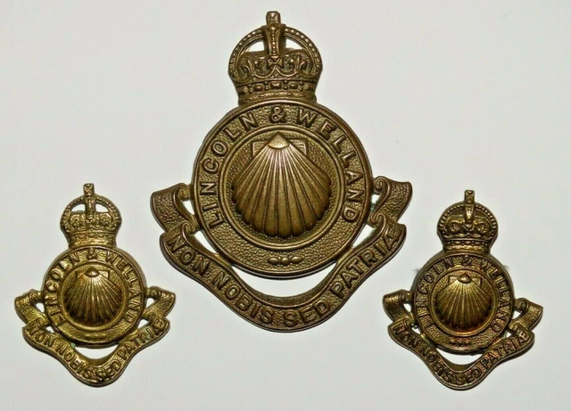 BRITISH MILITARY CAP BADGES, Canadian Grey & Simcoe Foresters WW2 £32. ...