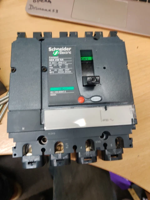 SCHNEIDER 250 AMP TRIPLE POLE Main Switch NSX250na £159.90 - PicClick UK