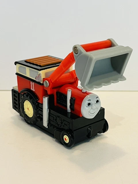 RARE THOMAS AND Friends Gullane Trackmaster motorized battery operated ...