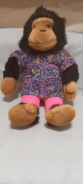 VINTAGE PG TIPS Samantha Tipps Brooke Bond Tea Monkey Monkies TV Advert ...