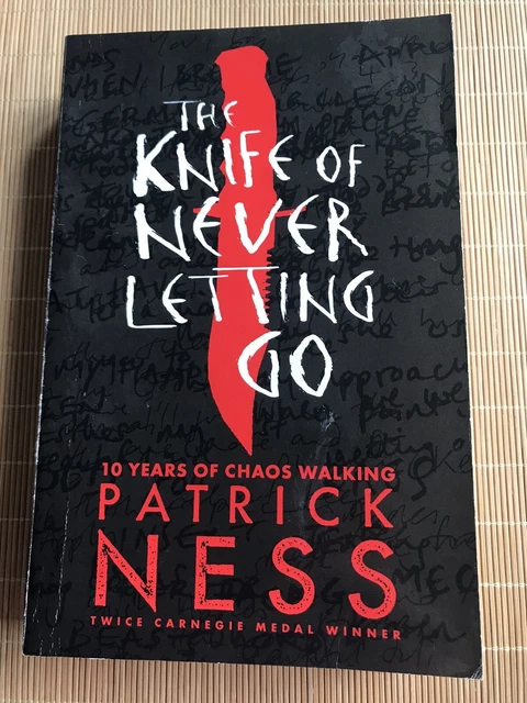 THE KNIFE OF Never Letting Go Chaos Walking Patrick Ness EUR 4,15 ...