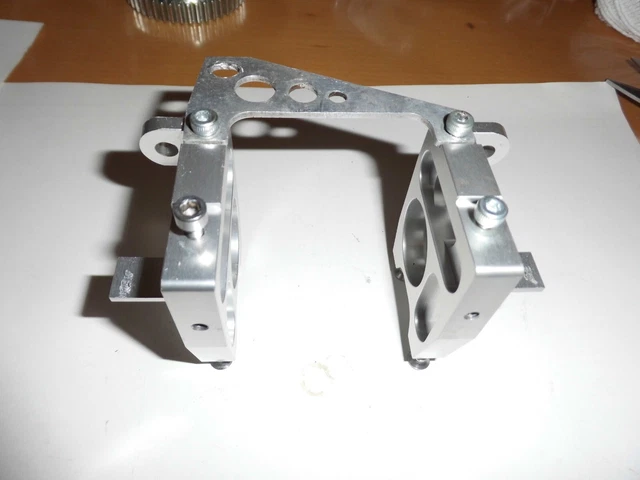 ***FG 2WD Alloy Diff Carriers/Mounts Upgrades/Bling!!*** £45.00 ...