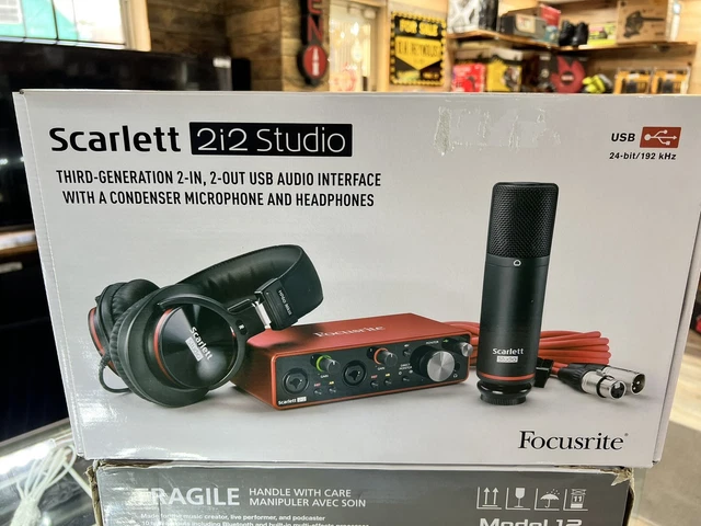 FOCUSRITE SCARLETT 2I2 Studio 3rd Gen Recording Package w/ Pop Filter ...