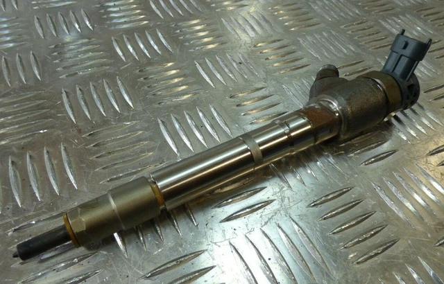 GENUINE JEEP GRAND Cherokee WK2 3.0 CRD EXF Injector Injector Nozzle ...
