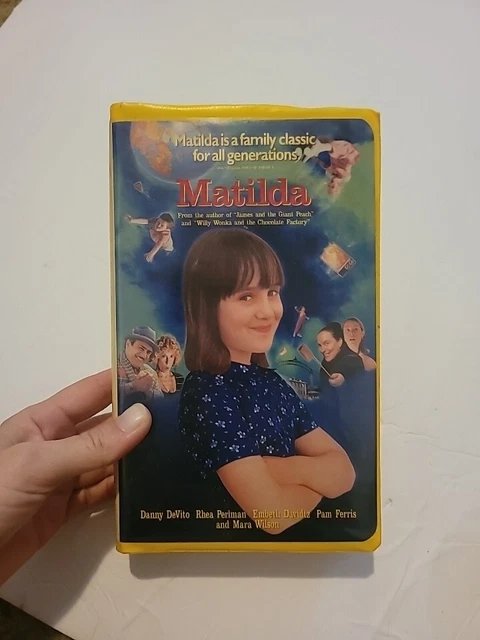 MATILDA VHS VIDEO Tape Danny DeVito Rhea Perlman Family Yellow ...