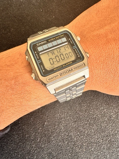 MONTRE VINTAGE COLLECTOR casio DW-2000 solaire module 242 EUR 450,00 ...
