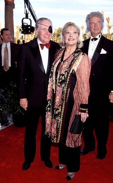 JACK LEMMON AND wife Felicia Farr during Frank Sinatra Las Vegas C- Old ...