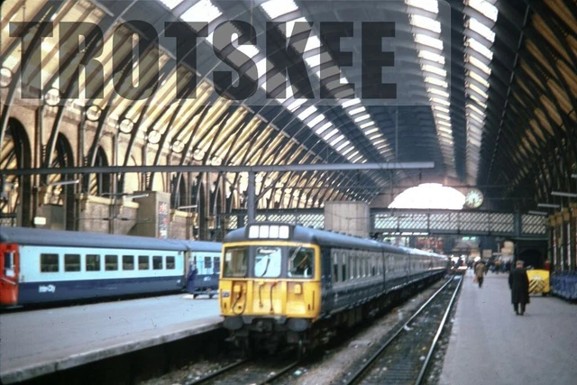35MM SLIDE BR British Rail Electric EMU Class Class 310 Kings Cross ...