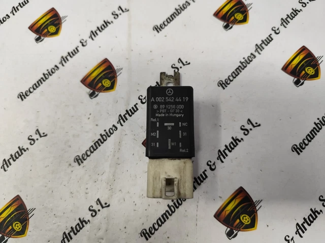 RELAIS VON DER Ventilator Heizkörper Mercedes-Benz Vito A0025424419 ...