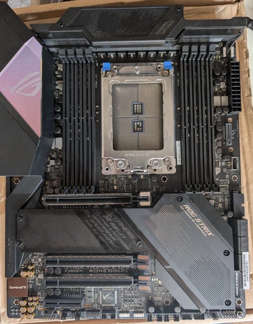 ASUS ROG STRIX TRX40-E GAMING support AMD Ryzen Threadripper £370.00 ...