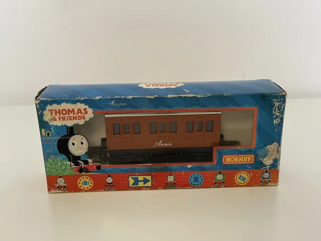 HORNBY R.110 ANNIE Coach - Thomas & Friends Boxed £11.99 - PicClick UK