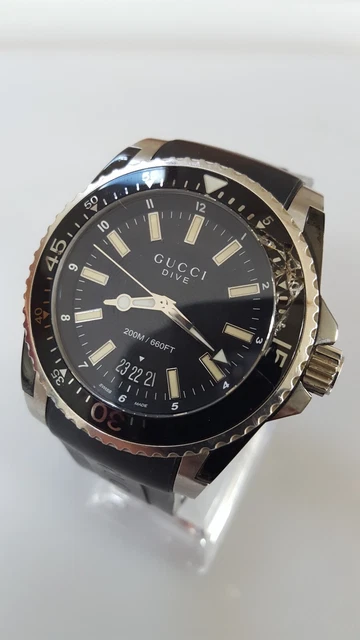 SWISS GUCCI DIVE 136.2 St. Steel Quartz Men's Watch With Black Dial ...