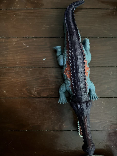 JURASSIC WORLD PARK Sarcosuchus Primal Attack Massive Biters Dinosaur ...