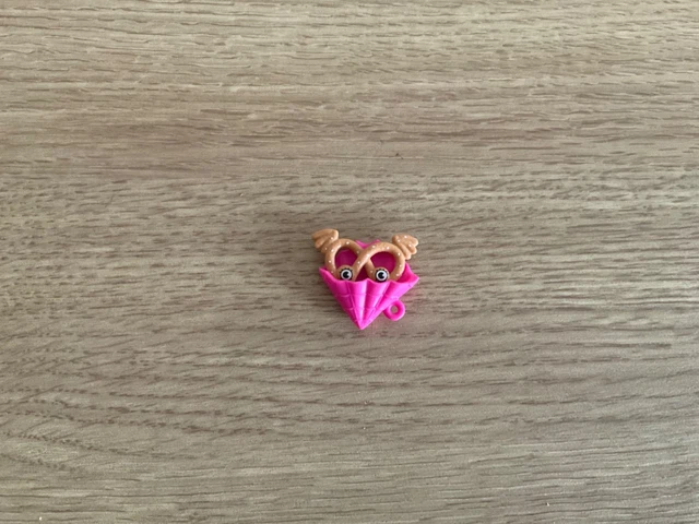 MONSTER HIGH G3 Draculaura Doll Pretzel & Holder Parts £2.23 - PicClick UK