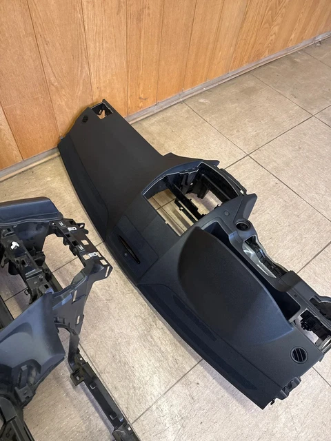 TABLEAU DE BORD Cockpit Mercedes Benz C-Class W204 Avant Facelift ...