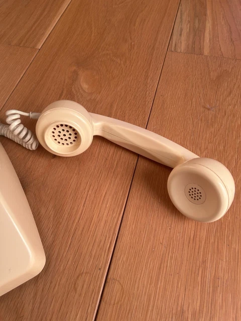 VINTAGE ROTARY DIAL Telephone - Ivory/Cream - Working Order £21.50 ...