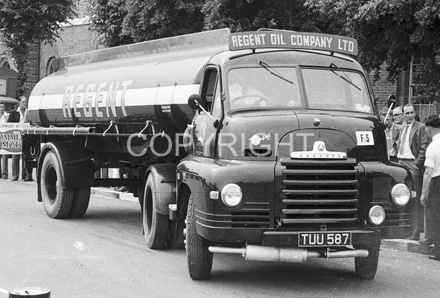 TRUCK PHOTO - REGENT OIL COMPANY BEDFORD ARTIC TANKER (TUU 587) £0.99 ...