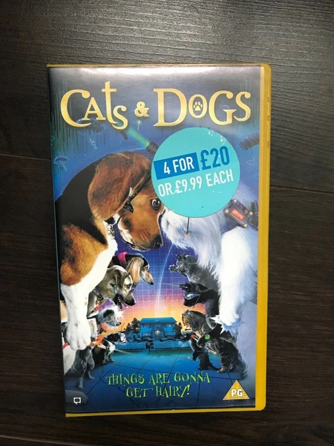 CATS AND DOGS Warner Bros - VHS Video, Retro, Cert PG £2.99 - PicClick UK