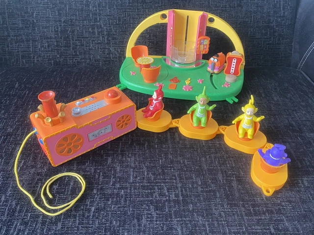 TELETUBBIES PULL ALONG Tubby Custard Toy Train + TELETUBBIES MUSICAL ...