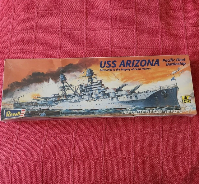 MODEL BOAT BATTLESHIP USS Arizona Pacific Fleet Revell 1:426 sealed £25 ...