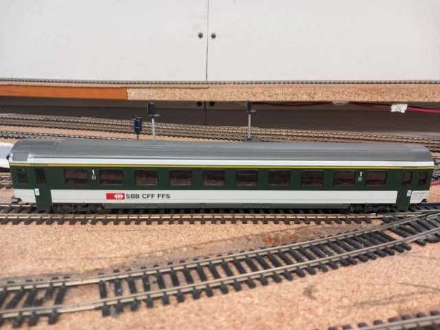 MARKLIN H0 SBB CFF FFS 1st class coach £21.50 - PicClick UK