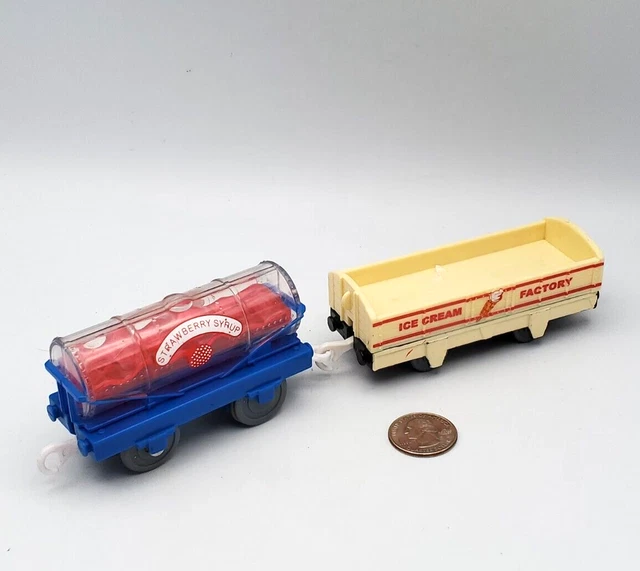 TRACKMASTER THOMAS & Friends Zugtank Erdbeersirup Eis Cargo Auto Lot ...