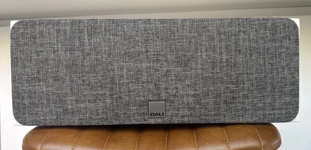 DALI OBERON VOKAL White Centre Channel Speaker / Boxed Excellent ...