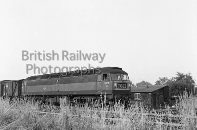 LARGER NEGATIVE BR British Railways Diesel Loco D1715 Class 47 ...